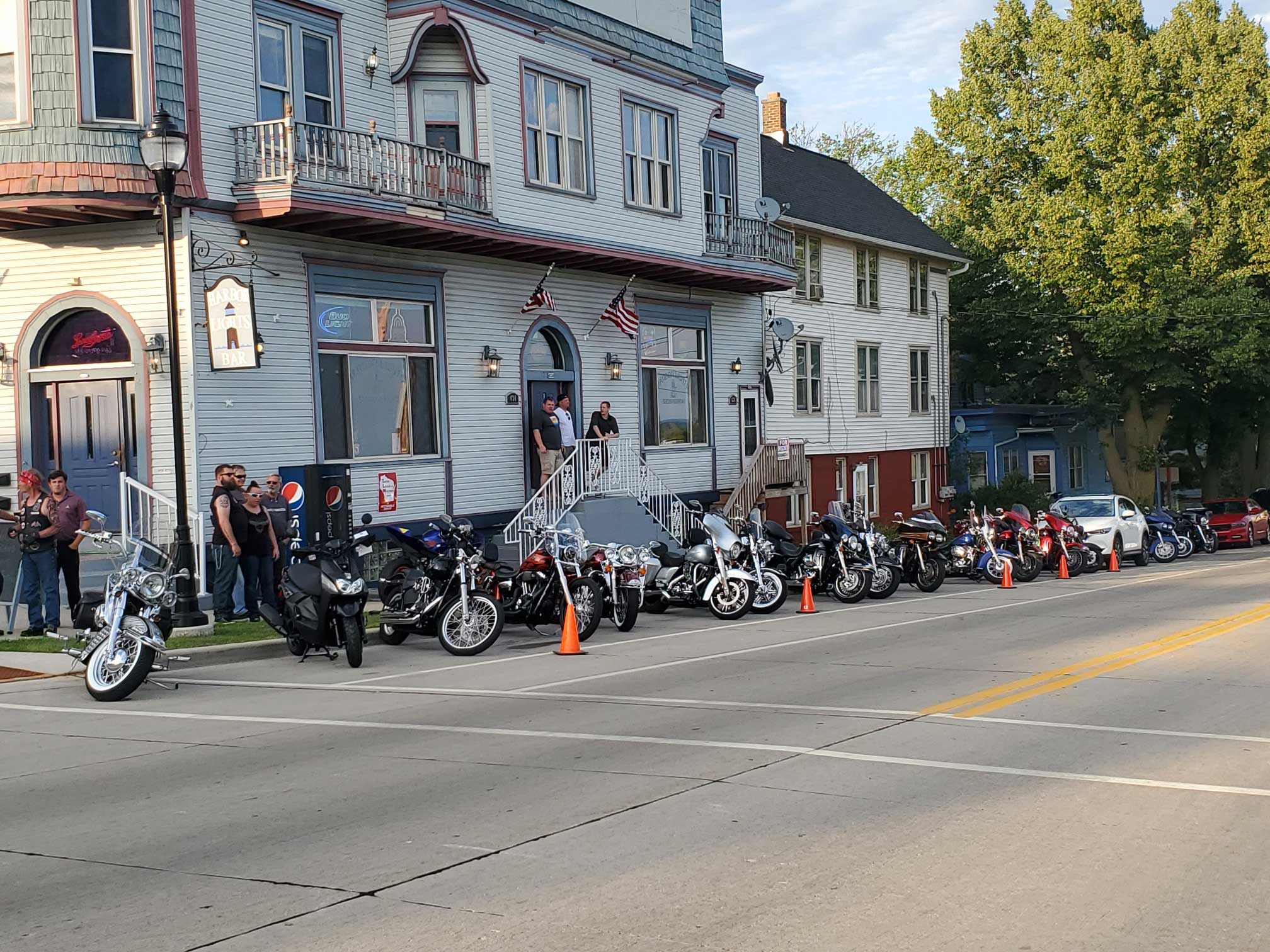 Harbor Lights, Bar Restaurant Sheboygan